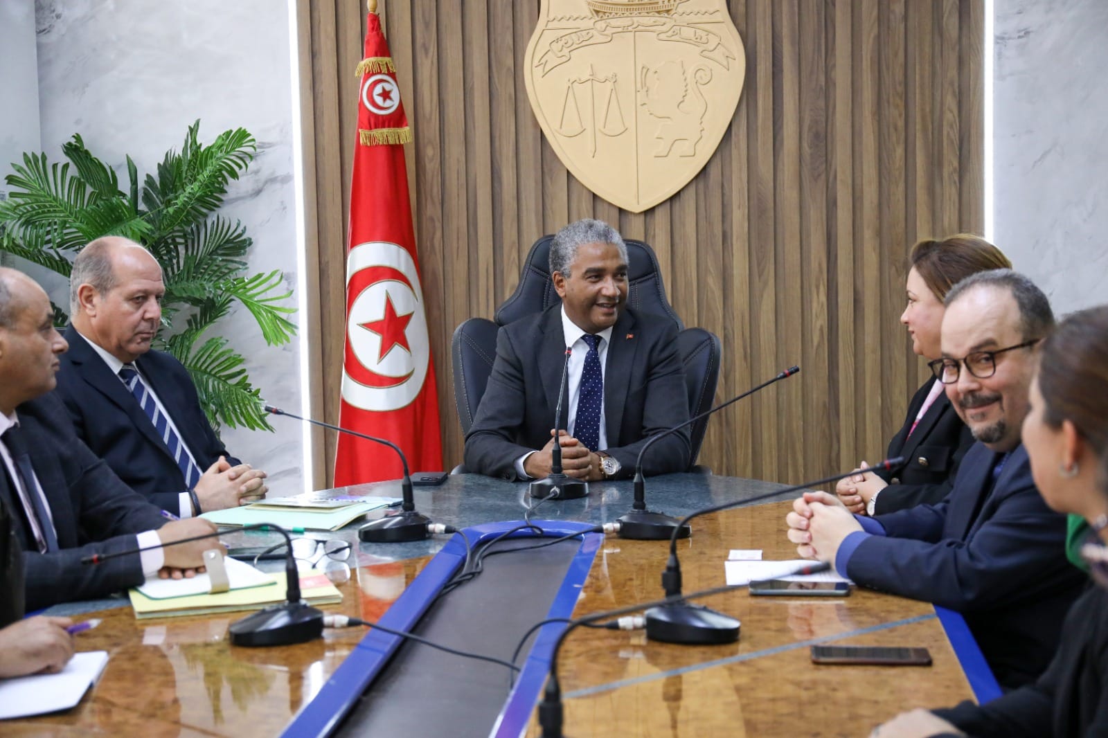 Signature d'un protocole d'accord entre le ministère de la Jeunesse et ...